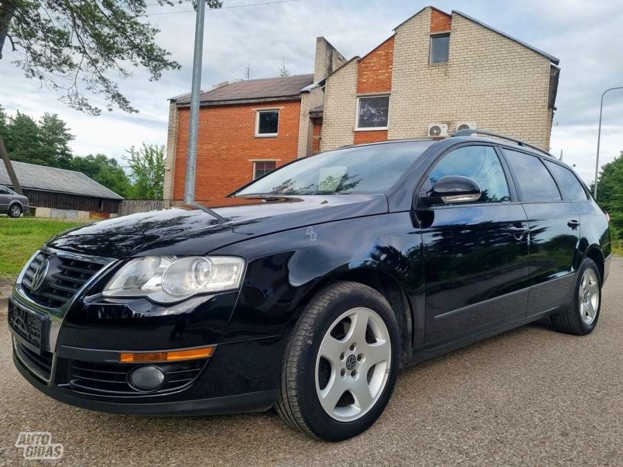 Melns Volkswagen Passat 2009 Ignalina, ar dzinēja tilpumu 2.00 L un nobraukumu 289 tūkst. km par 2650 €, foto 10 vietnē AUTOMOTO.COM.LV