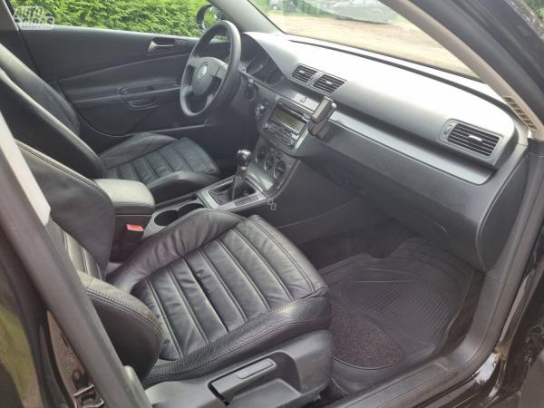 Melns Volkswagen Passat 2009 Ignalina, ar dzinēja tilpumu 2.00 L un nobraukumu 289 tūkst. km par 2650 €, foto 10 vietnē AUTOMOTO.COM.LV