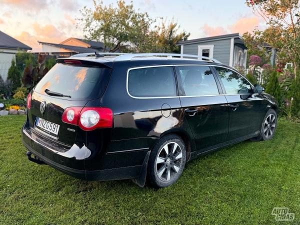 Black Volkswagen Passat 2009 in Silute, with an engine capacity of 2.00 L and mileage of 264 thousand km for 3500 €, photo 1 on AUTOMOTO.COM.LV