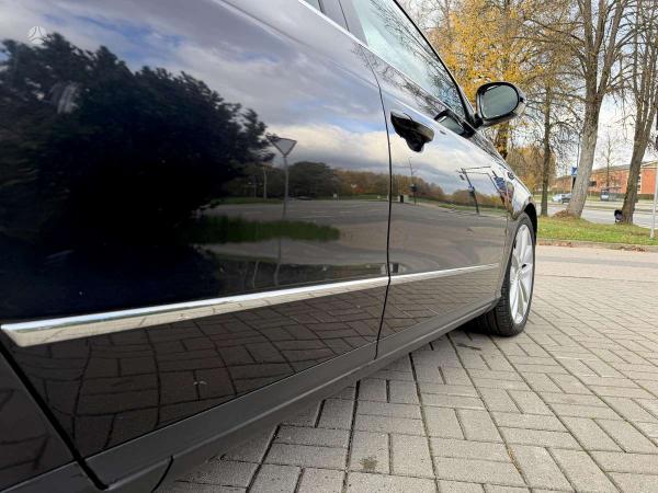 Melns Volkswagen Passat 2009 Viļņa, ar dzinēja tilpumu 1.97 L un nobraukumu 277 tūkst. km par 2900 €, foto 10 vietnē AUTOMOTO.COM.LV
