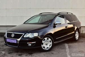 Black Volkswagen Passat 2010 in Kretinga, with an engine capacity of 2.00 L and mileage of 269 thousand km for 4250 €, photo  on AUTOMOTO.COM.LV