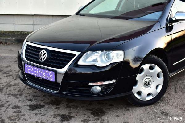 Black Volkswagen Passat 2010 in Kretinga, with an engine capacity of 2.00 L and mileage of 269 thousand km for 4250 €, photo 4 on AUTOMOTO.COM.LV