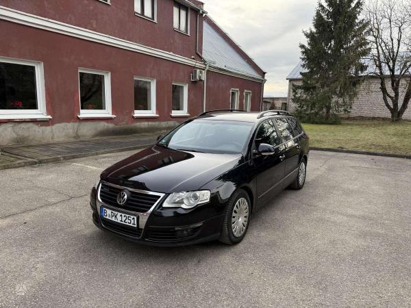 Melns Volkswagen Passat 2010 Kėdainiai, ar dzinēja tilpumu 1.97 L un nobraukumu 303 tūkst. km par 3600 €, foto 2 vietnē AUTOMOTO.COM.LV