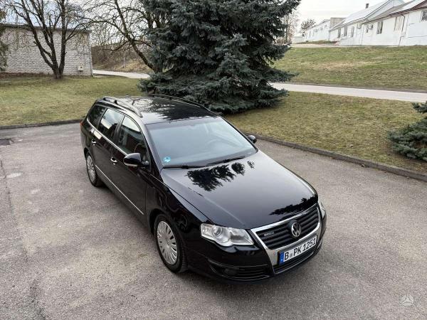 Melns Volkswagen Passat 2010 Kėdainiai, ar dzinēja tilpumu 1.97 L un nobraukumu 303 tūkst. km par 3600 €, foto 3 vietnē AUTOMOTO.COM.LV