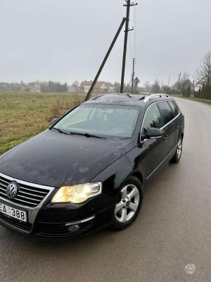Melns Volkswagen Passat 2010 Plungė, ar dzinēja tilpumu 1.97 L un nobraukumu 340 tūkst. km par 1800 €, foto  vietnē AUTOMOTO.COM.LV