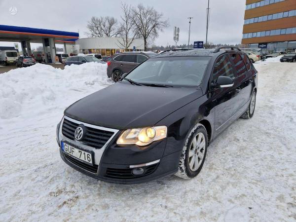 Melns Volkswagen Passat 2010 Viļņa, ar dzinēja tilpumu 1.97 L un nobraukumu 474 tūkst. km par 1499 €, foto 2 vietnē AUTOMOTO.COM.LV
