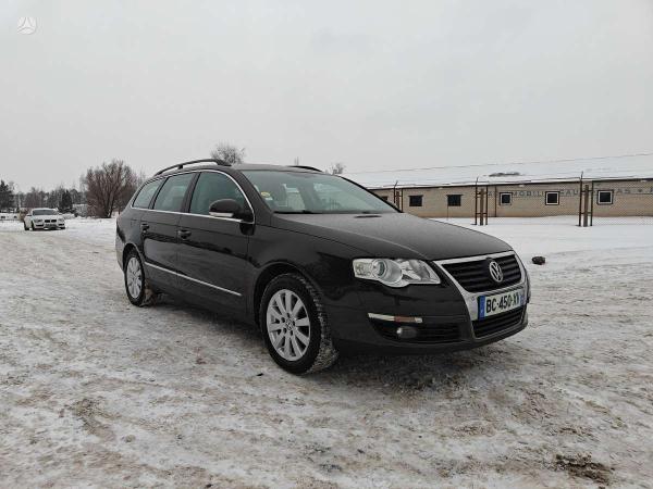 Melns Volkswagen Passat 2010 Tauragė, ar dzinēja tilpumu 1.97 L un nobraukumu 280 tūkst. km par 3000 €, foto 3 vietnē AUTOMOTO.COM.LV
