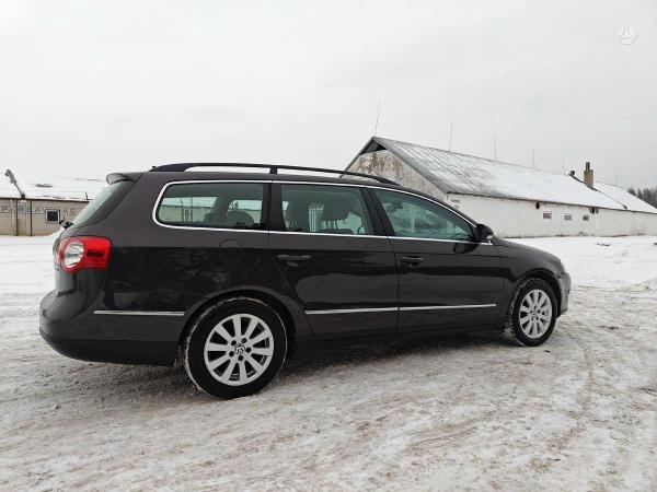 Melns Volkswagen Passat 2010 Tauragė, ar dzinēja tilpumu 1.97 L un nobraukumu 280 tūkst. km par 3000 €, foto 5 vietnē AUTOMOTO.COM.LV