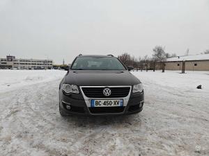 Black Volkswagen Passat 2010 in Taurage, with an engine capacity of 1.97 L and mileage of 280 thousand km for 3000 €, photo 9 on AUTOMOTO.COM.LV