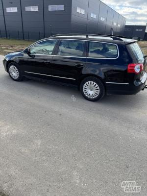 Black Volkswagen Passat 2010 in Kaunas, with an engine capacity of 1.40 L and mileage of 179 thousand km for 2750 €, photo 11 on AUTOMOTO.COM.LV