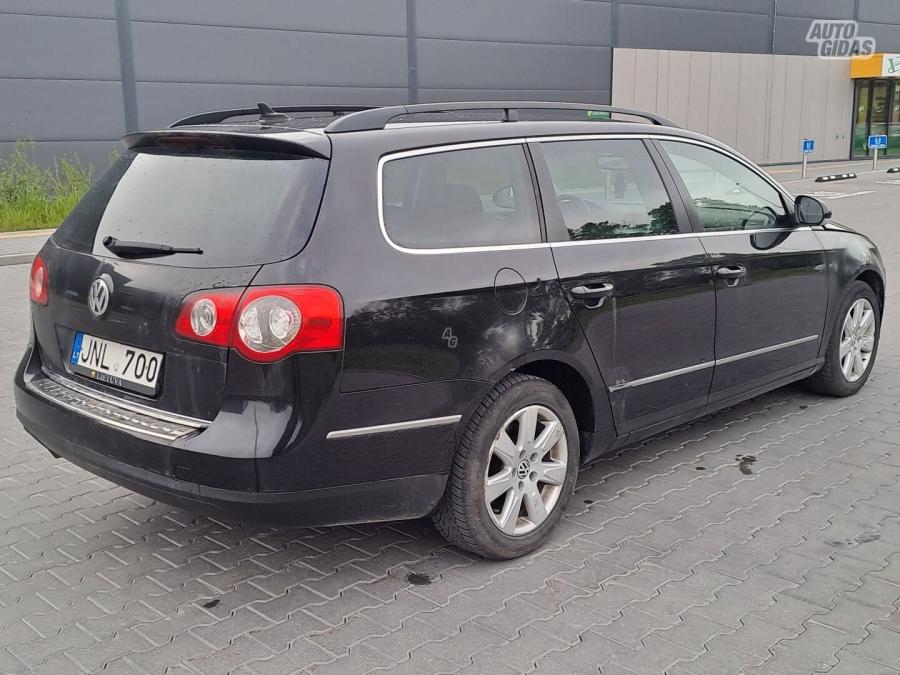 Black Volkswagen Passat 2010 in Klaipeda, with an engine capacity of 2.00 L and mileage of 370 thousand km for 1500 €, photo 4 on AUTOMOTO.COM.LV