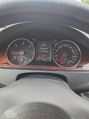 Black Volkswagen Passat 2010 in Klaipeda, with an engine capacity of 2.00 L and mileage of 370 thousand km for 1500 €, photo 11 on AUTOMOTO.COM.LV