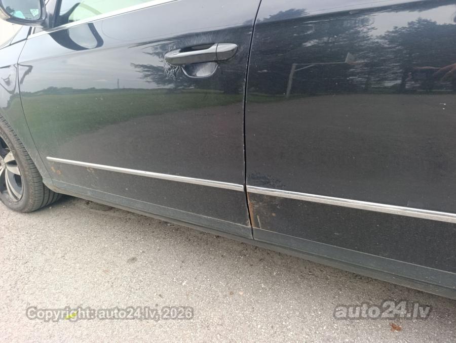 Melns Volkswagen Passat 2010 Valga, ar dzinēja tilpumu 2.00 L un nobraukumu 350 tūkst. km par 1200 €, foto 6 vietnē AUTOMOTO.COM.LV