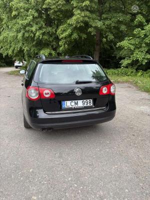 Melns Volkswagen Passat 2010 Kauņa, ar dzinēja tilpumu 1.97 L un nobraukumu 259 tūkst. km par 3300 €, foto 5 vietnē AUTOMOTO.COM.LV