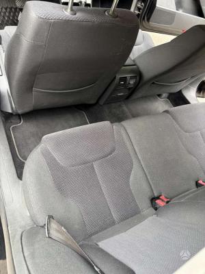 Melns Volkswagen Passat 2010 Kauņa, ar dzinēja tilpumu 1.97 L un nobraukumu 259 tūkst. km par 3300 €, foto 10 vietnē AUTOMOTO.COM.LV