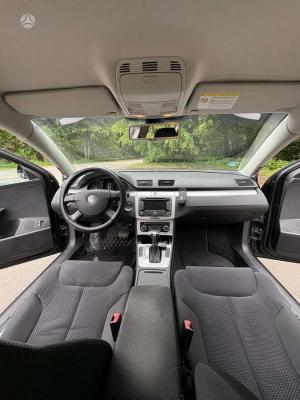 Melns Volkswagen Passat 2010 Kauņa, ar dzinēja tilpumu 1.97 L un nobraukumu 259 tūkst. km par 3300 €, foto 11 vietnē AUTOMOTO.COM.LV