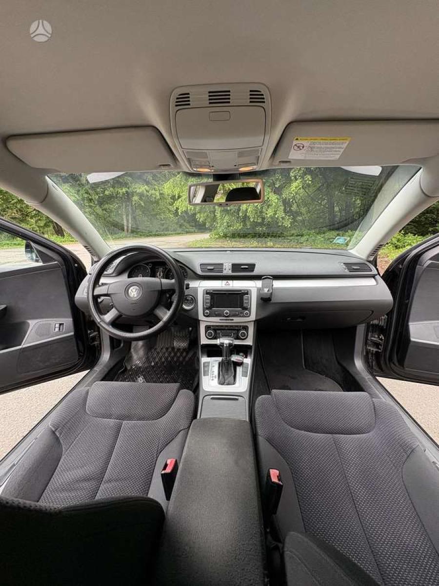 Melns Volkswagen Passat 2010 Kauņa, ar dzinēja tilpumu 1.97 L un nobraukumu 259 tūkst. km par 3300 €, foto 11 vietnē AUTOMOTO.COM.LV