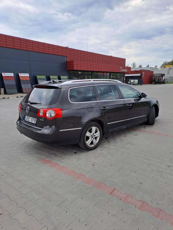 Melns Volkswagen Passat 2010 Kaišiadorys, ar dzinēja tilpumu 1.40 L un nobraukumu 300 tūkst. km par 2900 €, foto 3 vietnē AUTOMOTO.COM.LV