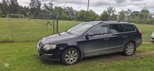 Black Volkswagen Passat 2010 in Vilnius, with an engine capacity of 1.97 L and mileage of 366 thousand km for 1750 €, photo 3 on AUTOMOTO.COM.LV