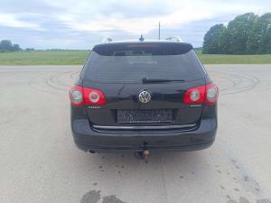 Melns Volkswagen Passat 2010 Kauņa, ar dzinēja tilpumu 1.60 L un nobraukumu 275 tūkst. km par 2499 €, foto 7 vietnē AUTOMOTO.COM.LV