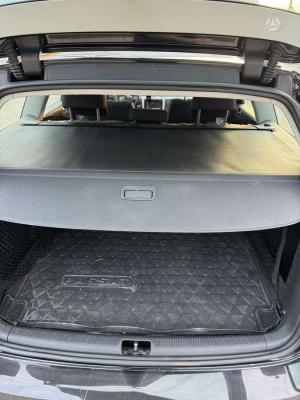 Black Volkswagen Passat 2010 in Marijampole, with an engine capacity of 1.78 L and mileage of 320 thousand km for 3400 €, photo 19 on AUTOMOTO.COM.LV