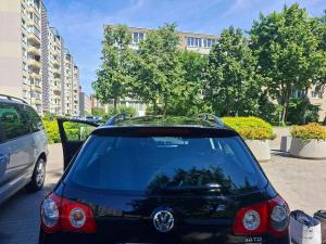 Black Volkswagen Passat 2010 in Klaipeda, with an engine capacity of 1.97 L and mileage of 321 thousand km for 3480 €, photo 9 on AUTOMOTO.COM.LV