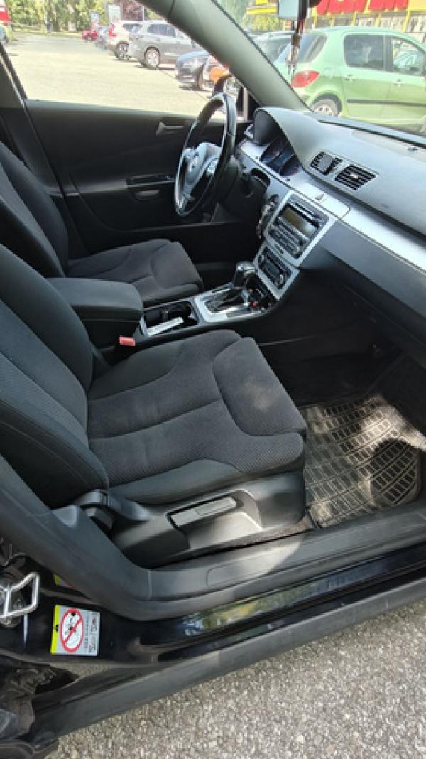 Melns Volkswagen Passat 2010 Pērnava, ar dzinēja tilpumu 2.00 L un nobraukumu 329 tūkst. km par 2550 €, foto 8 vietnē AUTOMOTO.COM.LV