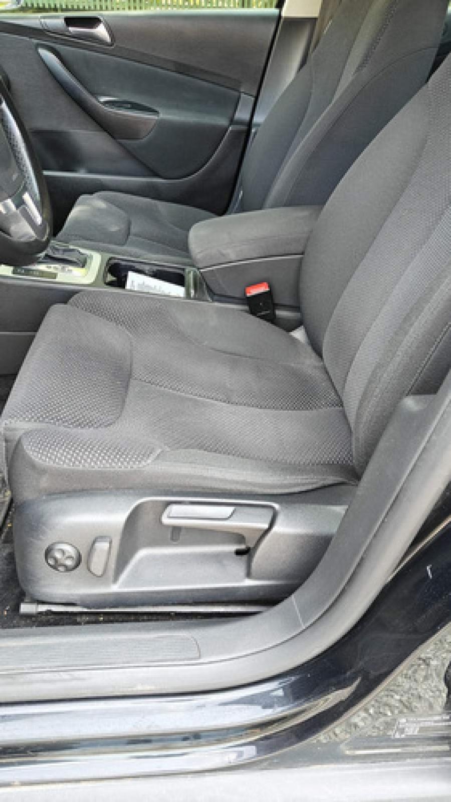 Черный Фольксваген Пассат 2010 в Пярну, объемом двигателя 2.00 л и пробегом 329 тыс. км за 2550 €, фото 13 на AUTOMOTO.COM.LV