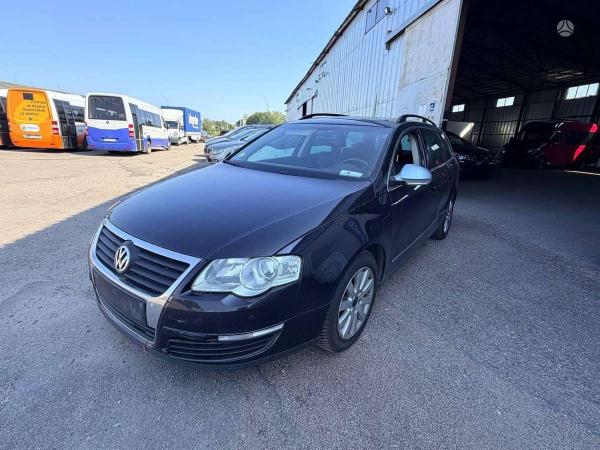 Melns Volkswagen Passat 2010 Šauļi, ar dzinēja tilpumu 2.00 L un nobraukumu 350 tūkst. km par 1550 €, foto 1 vietnē AUTOMOTO.COM.LV
