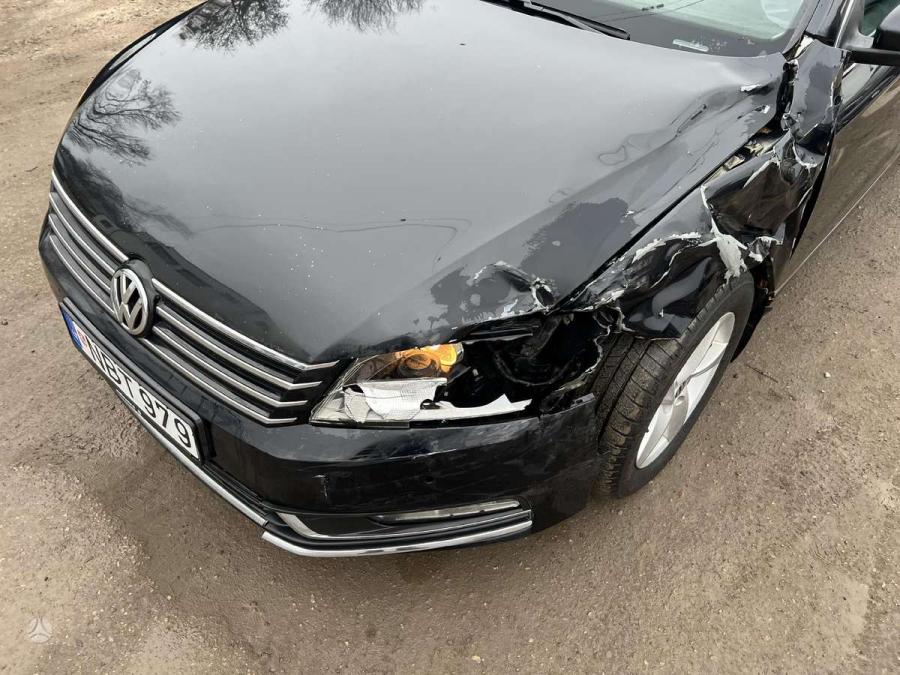 Melns Volkswagen Passat 2011 Kauņa, ar dzinēja tilpumu 1.97 L un nobraukumu 300 tūkst. km par 2900 €, foto 5 vietnē AUTOMOTO.COM.LV