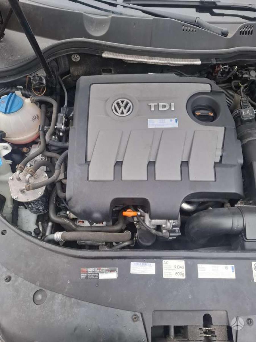 Melns Volkswagen Passat 2011 Kuršėnai, ar dzinēja tilpumu 1.60 L un nobraukumu 295 tūkst. km par 4250 €, foto 12 vietnē AUTOMOTO.COM.LV