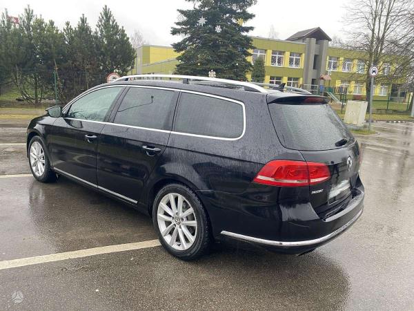 Black Volkswagen Passat 2011 in Silale, with an engine capacity of 2.00 L and mileage of 325 thousand km for 4100 €, photo 3 on AUTOMOTO.COM.LV