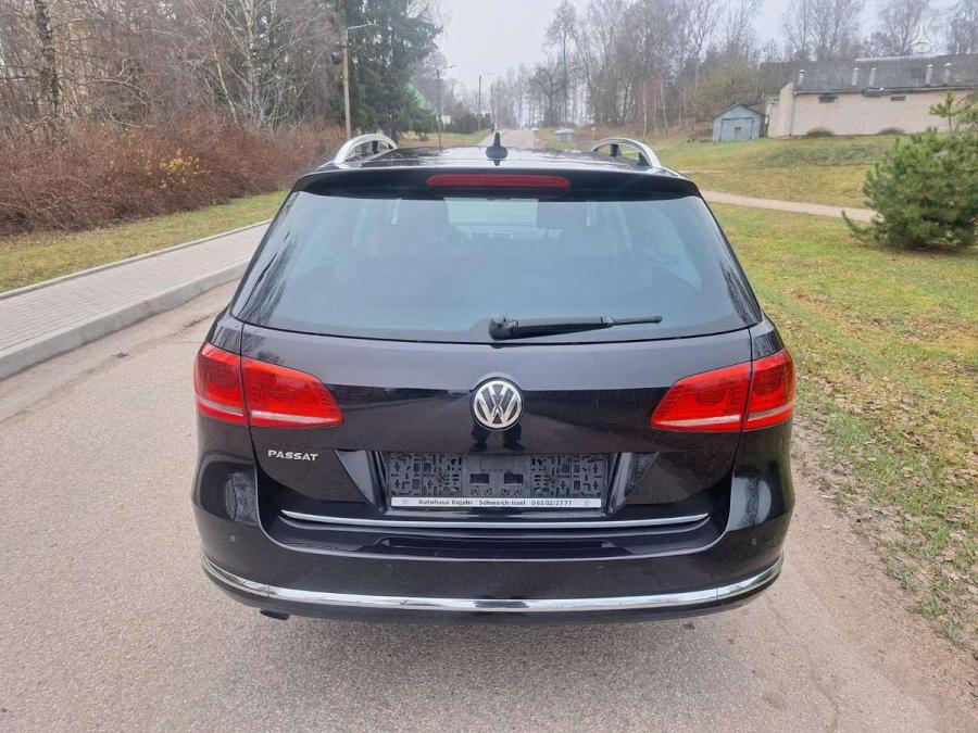 Black Volkswagen Passat 2011 in Prienai, with an engine capacity of 1.60 L and mileage of 246 thousand km for 5050 €, photo 3 on AUTOMOTO.COM.LV