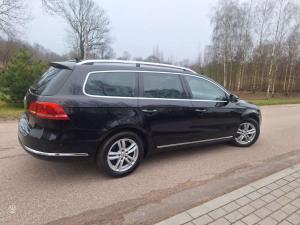 Black Volkswagen Passat 2011 in Prienai, with an engine capacity of 1.60 L and mileage of 246 thousand km for 5050 €, photo 15 on AUTOMOTO.COM.LV