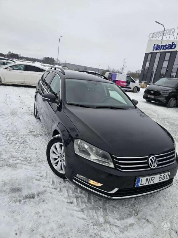 Melns Volkswagen Passat 2011 Kauņa, ar dzinēja tilpumu 1.97 L un nobraukumu 271 tūkst. km par 3500 €, foto 2 vietnē AUTOMOTO.COM.LV