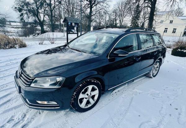 Melns Volkswagen Passat 2011 Viļņa, ar dzinēja tilpumu 0.00 L un nobraukumu 299 tūkst. km par 3300 €, foto 1 vietnē AUTOMOTO.COM.LV