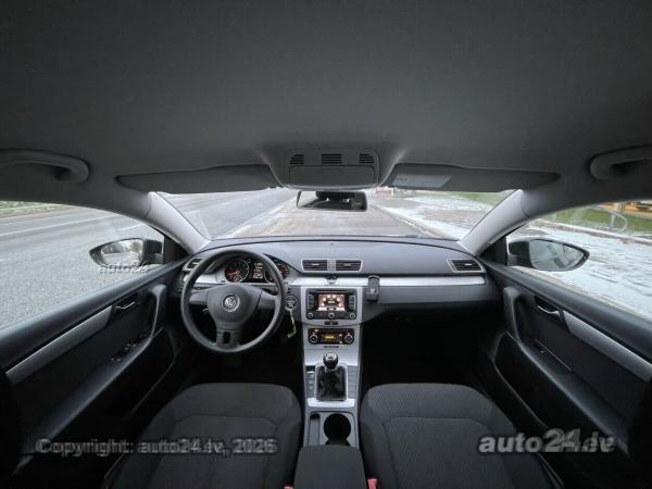 Melns Volkswagen Passat 2011 Viljandi, ar dzinēja tilpumu 1.40 L un nobraukumu 215 tūkst. km par 5680 €, foto 9 vietnē AUTOMOTO.COM.LV