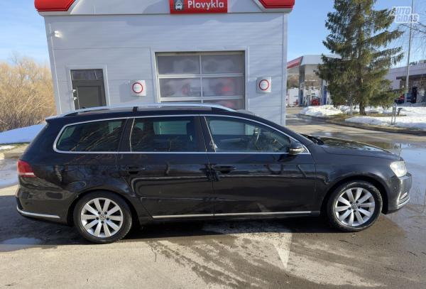 Black Volkswagen Passat 2011 in Siauliai, with an engine capacity of 1.40 L and mileage of 230 thousand km for 4500 €, photo 5 on AUTOMOTO.COM.LV