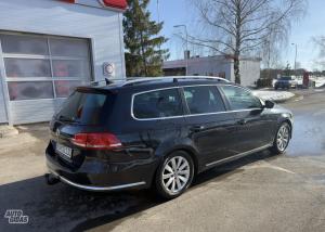 Black Volkswagen Passat 2011 in Siauliai, with an engine capacity of 1.40 L and mileage of 230 thousand km for 4200 €, photo 7 on AUTOMOTO.COM.LV