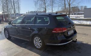 Black Volkswagen Passat 2011 in Siauliai, with an engine capacity of 1.40 L and mileage of 230 thousand km for 4200 €, photo 9 on AUTOMOTO.COM.LV