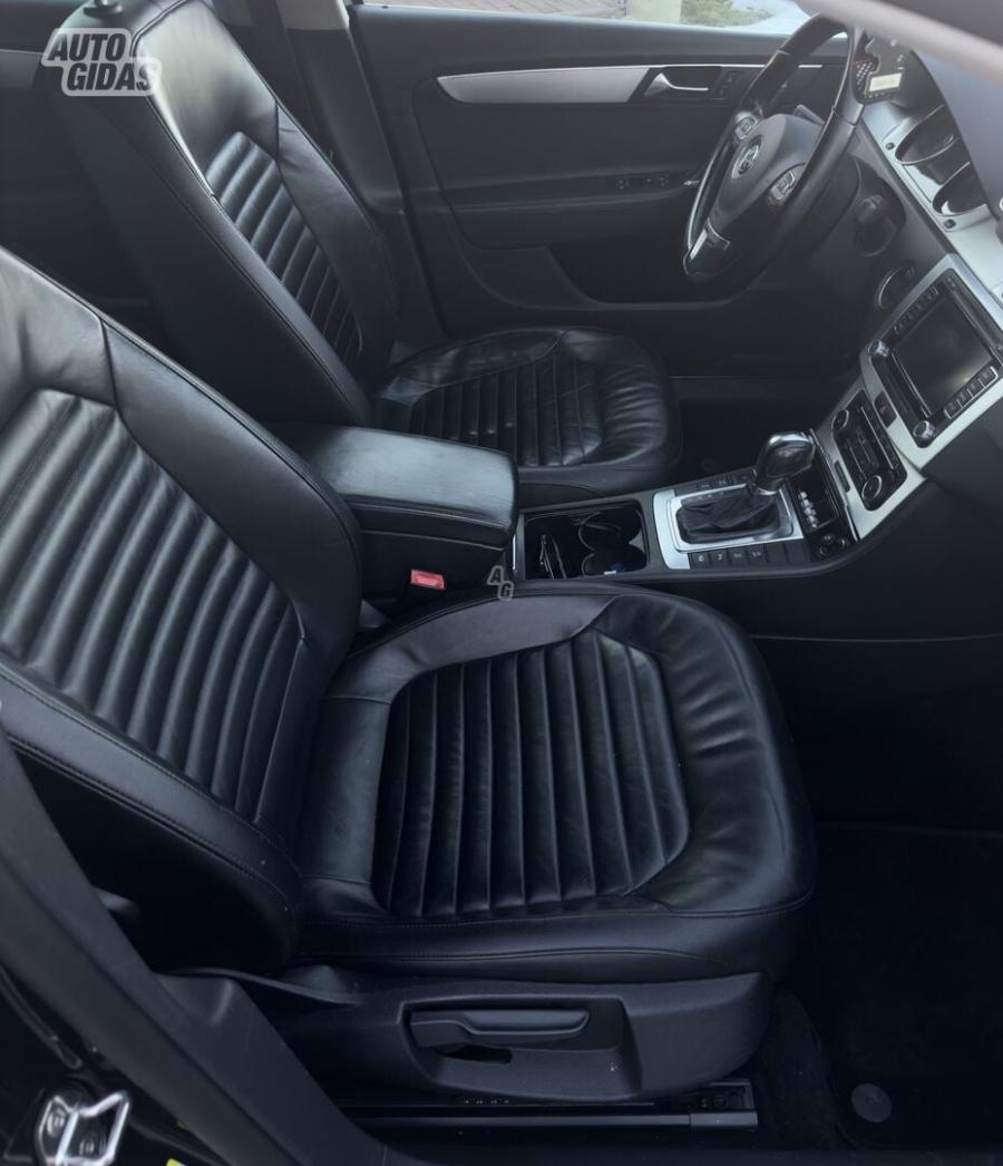 Black Volkswagen Passat 2011 in Siauliai, with an engine capacity of 1.40 L and mileage of 230 thousand km for 4200 €, photo 10 on AUTOMOTO.COM.LV