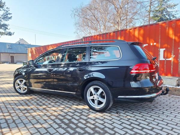 Black Volkswagen Passat 2011 in Radviliskis, with an engine capacity of 1.60 L and mileage of 284 thousand km for 4750 €, photo 6 on AUTOMOTO.COM.LV