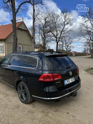 Black Volkswagen Passat 2011 in Vilnius, with an engine capacity of 2.00 L and mileage of 362 thousand km for 5800 €, photo 6 on AUTOMOTO.COM.LV