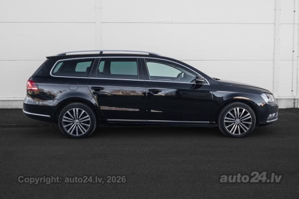 Black Volkswagen Passat 2011 in Tallinn, with an engine capacity of 1.40 L and mileage of 275 thousand km for 6499 €, photo 4 on AUTOMOTO.COM.LV