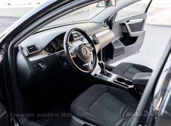 Melns Volkswagen Passat 2011 Tallina, ar dzinēja tilpumu 2.00 L un nobraukumu 393 tūkst. km par 3999 €, foto 7 vietnē AUTOMOTO.COM.LV