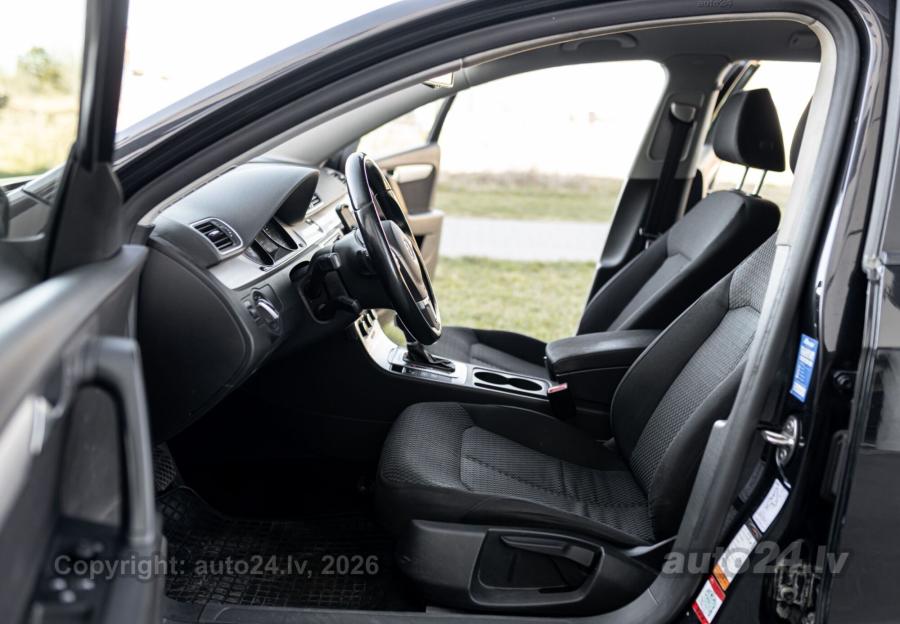 Melns Volkswagen Passat 2011 Tallina, ar dzinēja tilpumu 2.00 L un nobraukumu 393 tūkst. km par 3999 €, foto 14 vietnē AUTOMOTO.COM.LV