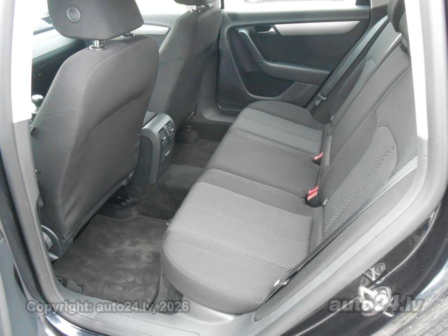 Melns Volkswagen Passat 2011 Viljandi, ar dzinēja tilpumu 1.40 L un nobraukumu 218 tūkst. km par 4980 €, foto 8 vietnē AUTOMOTO.COM.LV