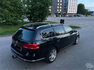 Black Volkswagen Passat 2011 in Vilnius, with an engine capacity of 2.00 L and mileage of 325 thousand km for 4500 €, photo 10 on AUTOMOTO.COM.LV