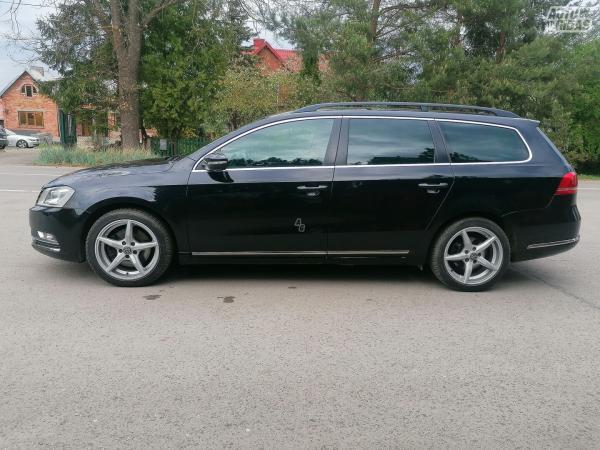 Black Volkswagen Passat 2011 in Kaunas, with an engine capacity of 1.80 L and mileage of 280 thousand km for 4250 €, photo 5 on AUTOMOTO.COM.LV