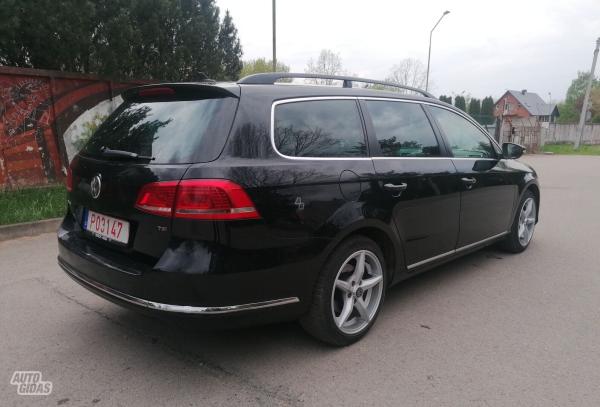 Black Volkswagen Passat 2011 in Kaunas, with an engine capacity of 1.80 L and mileage of 280 thousand km for 4250 €, photo 8 on AUTOMOTO.COM.LV